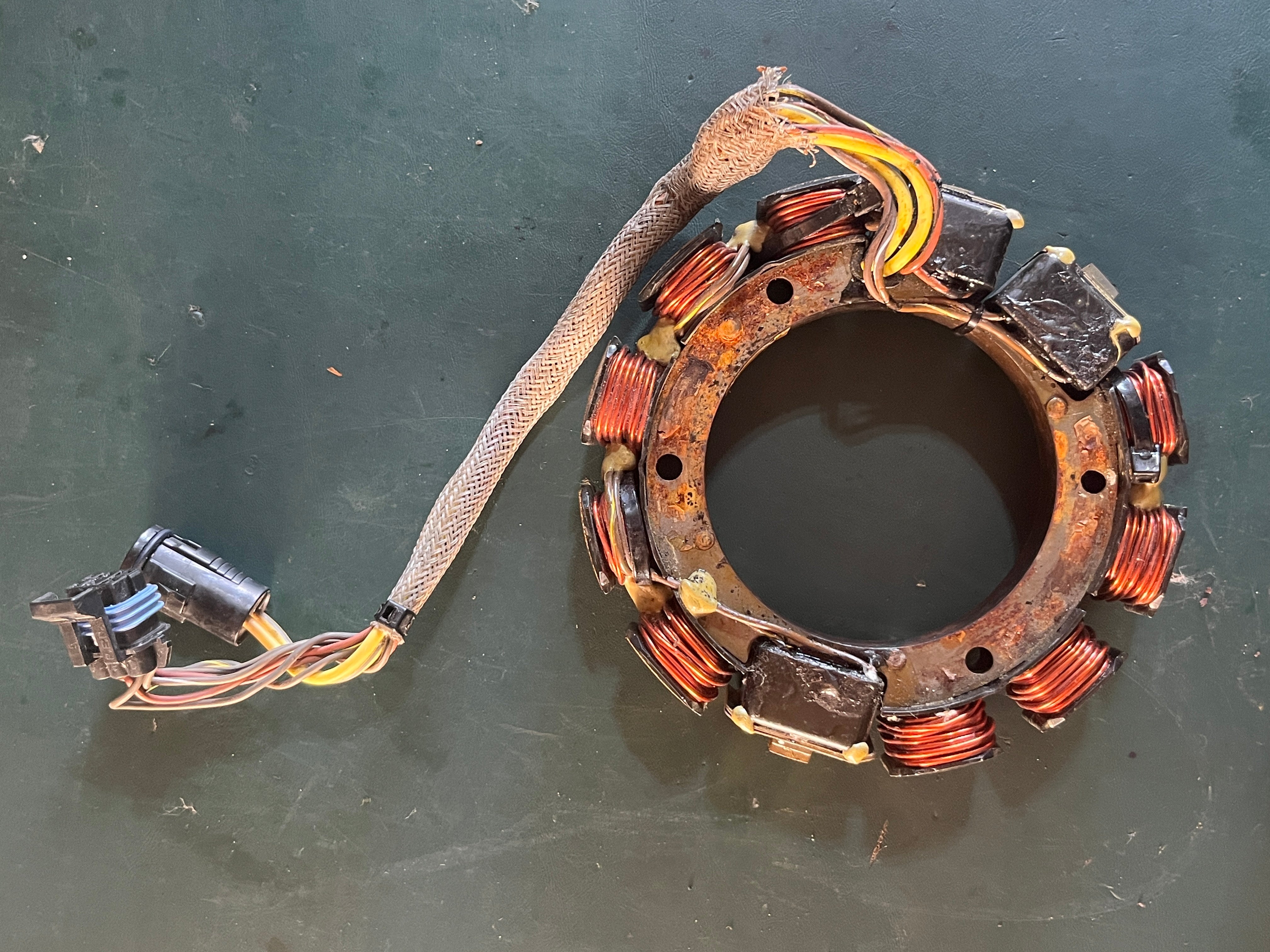 150 175 hp Johnson Evinrude 0584981 584981 STATOR ASSY 60 degree ois i ...