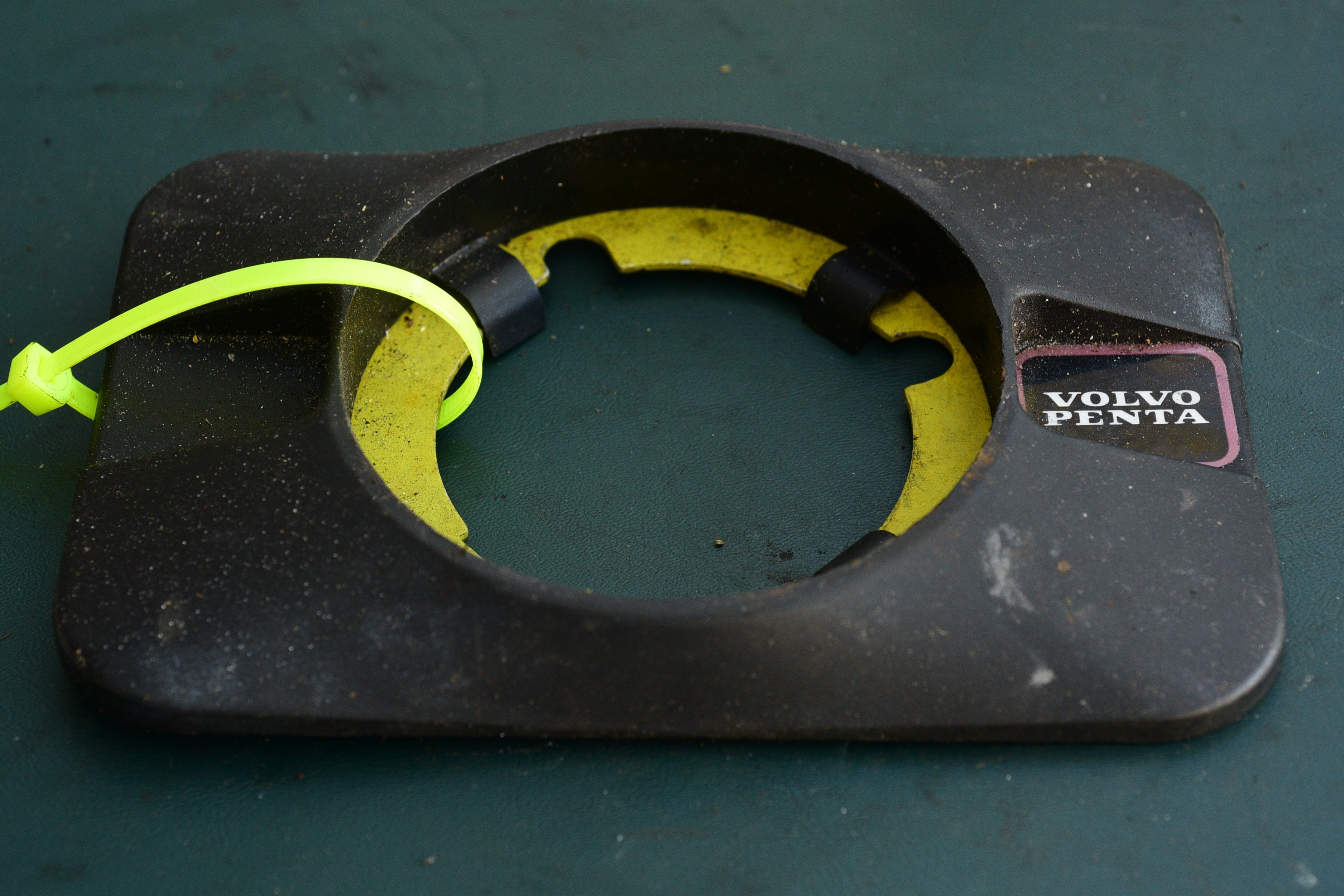 sold ebay AUG2022------Volvo Penta control box cover, sterndrive ...