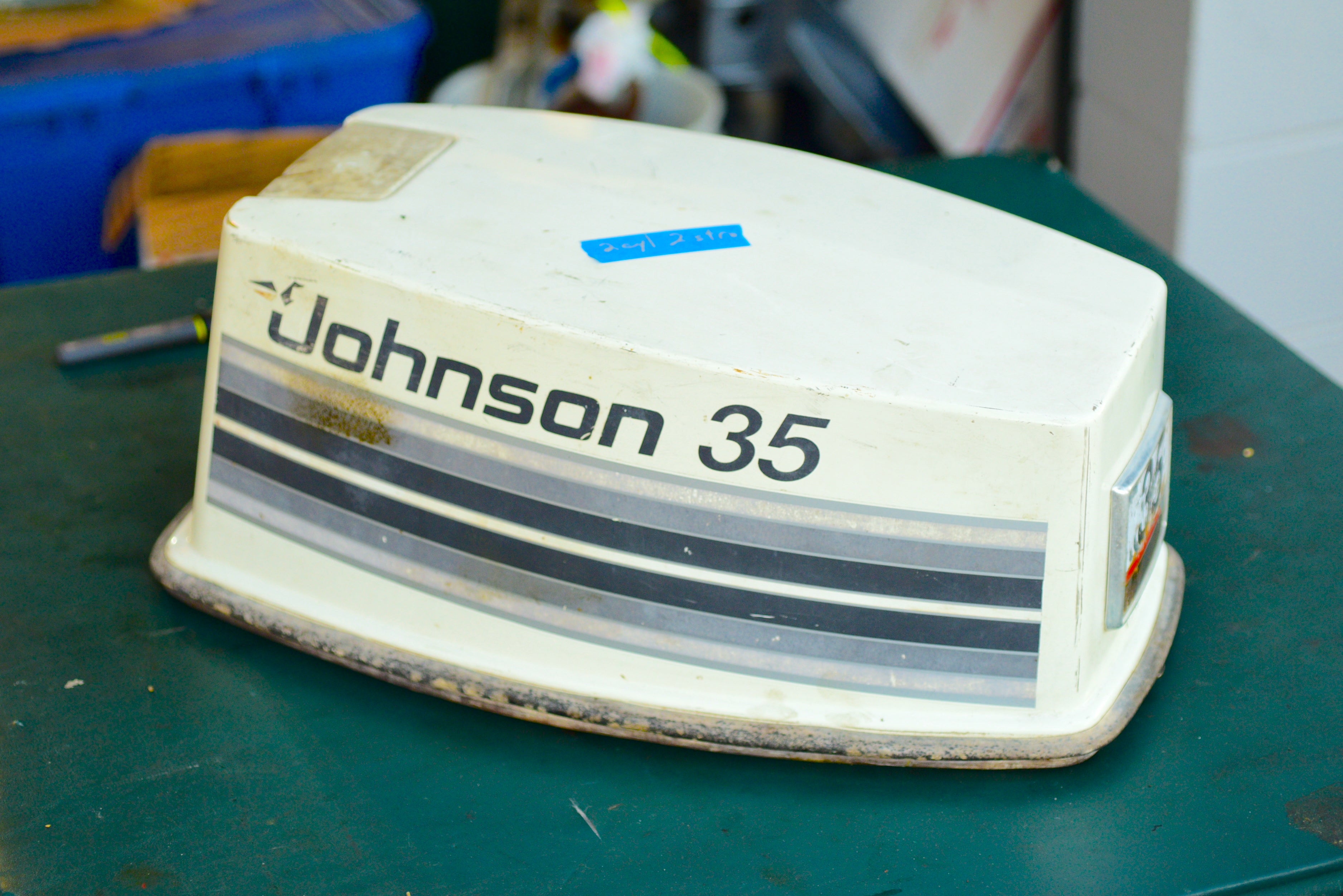35 30 hp Johnson Evinrude 0397676 397676 ENGINE COVER, two stroke outb ...
