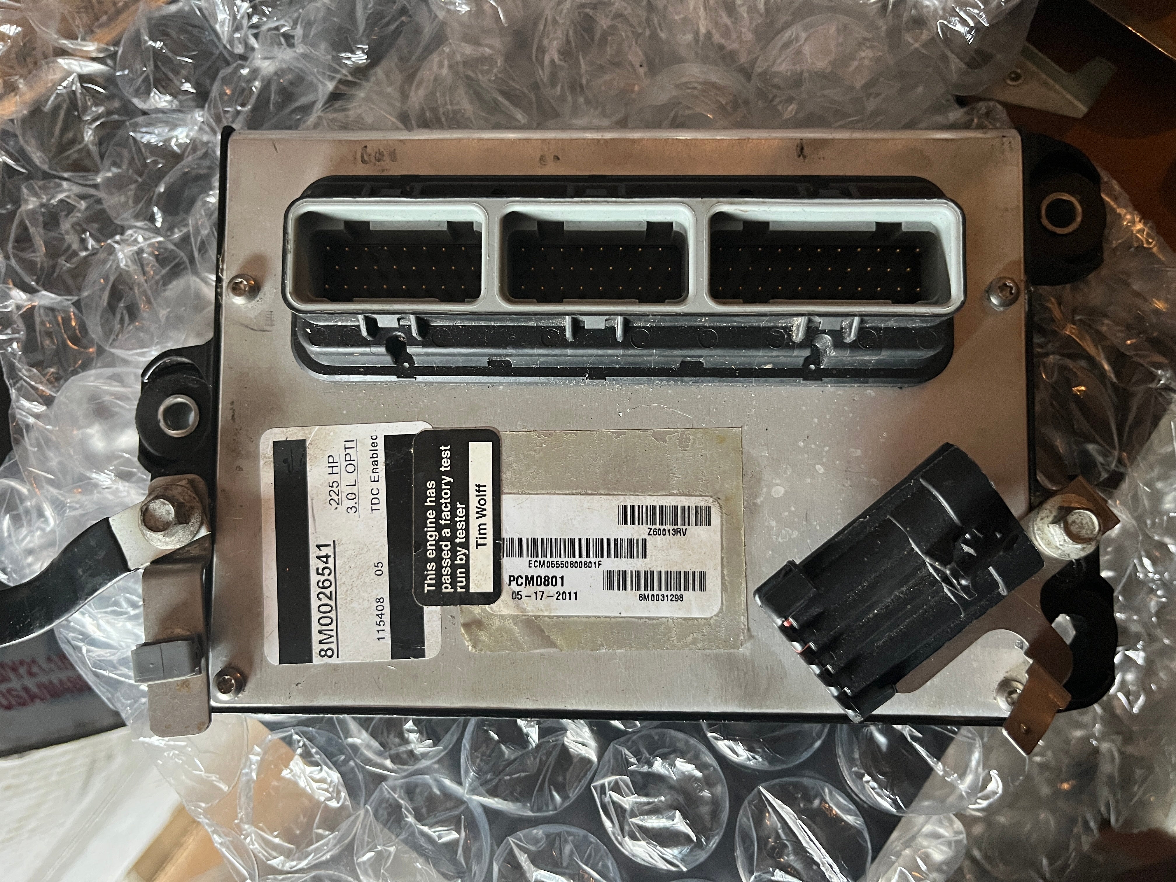 225 HP Mercury DFI Optimax ECM Control Unit 8M0026541 PCM0801 Two Stro ...